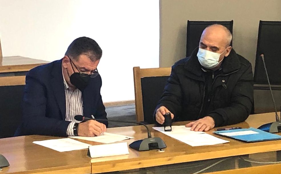 Contracte semnate pentru extinderea rețelei de gaze în Pitești