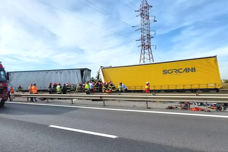 5 argeșeni morți în accident pe autostrada București-Pitești