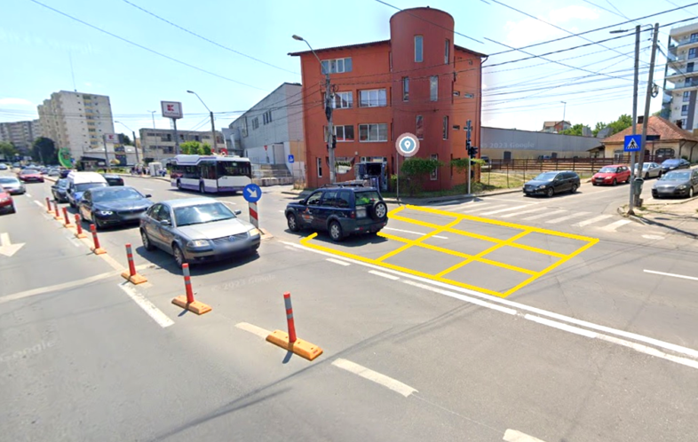 Schimbare într-o intersecție super-aglomerată din Pitești