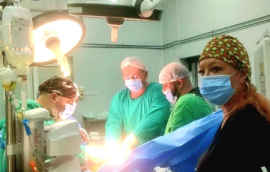 Echipă medicală de top de la București efectuează operații în Argeș