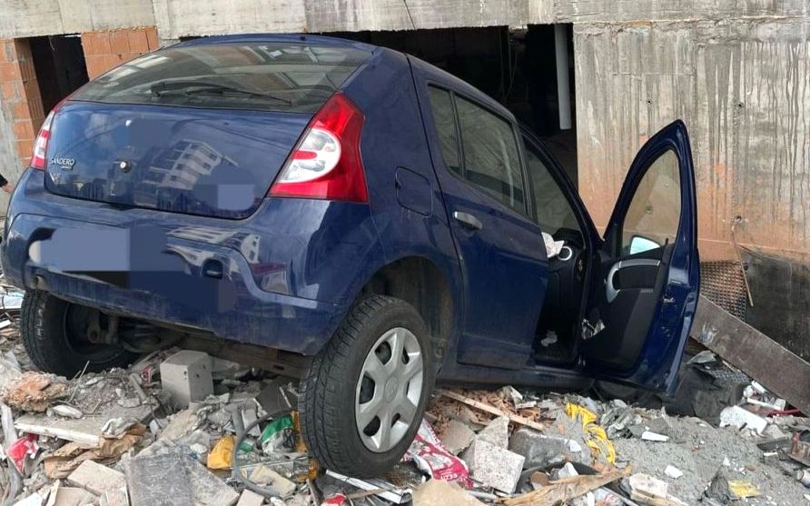 Accident în Pitești, pe strada Smeurei